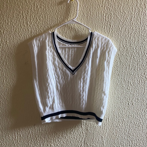 White Stag | Sweaters | Knitted Whiteblack Vest | Poshmark